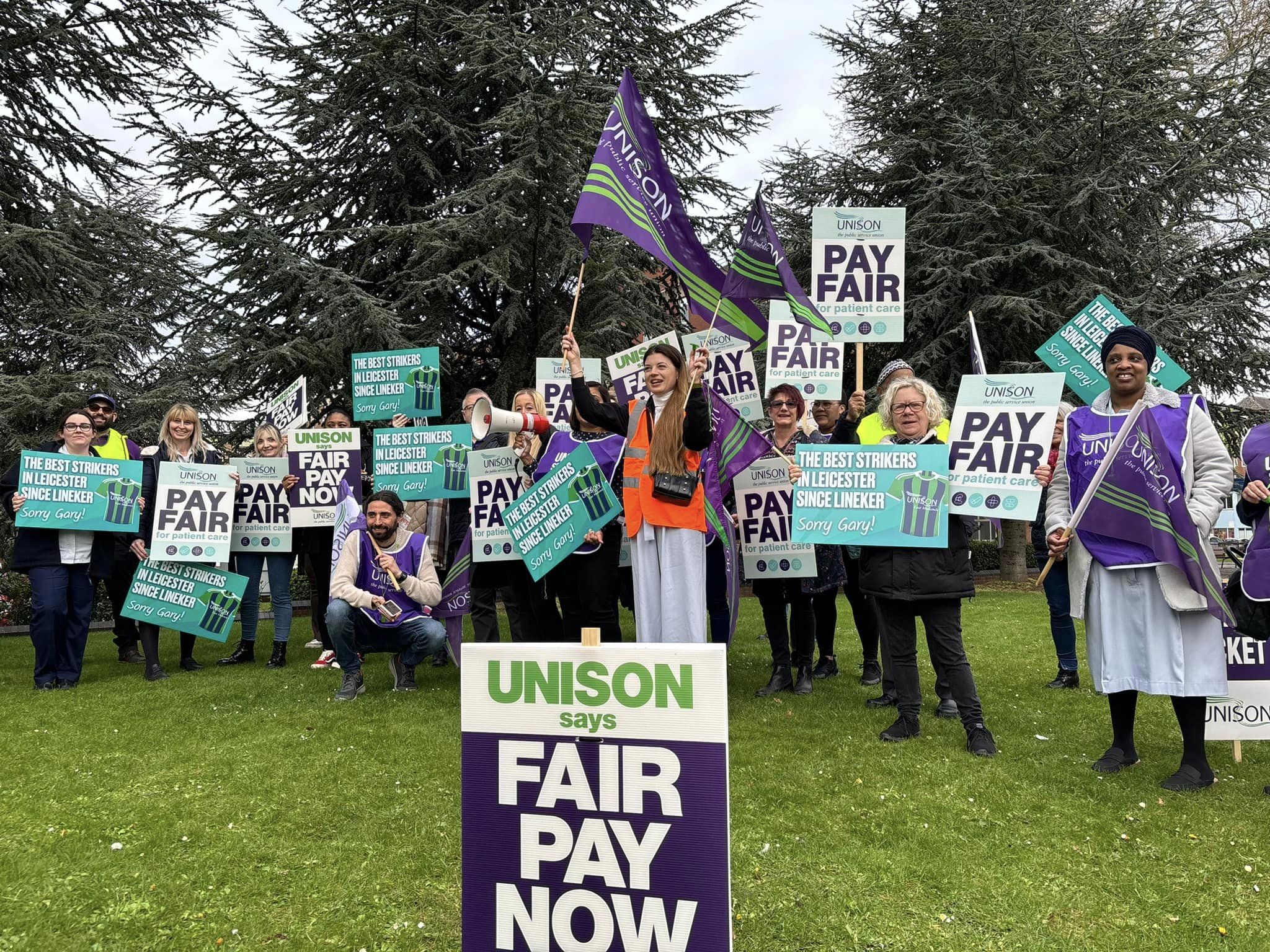 Leicester healthcare assistants strike | Article, News | News | UNISON East Midlands